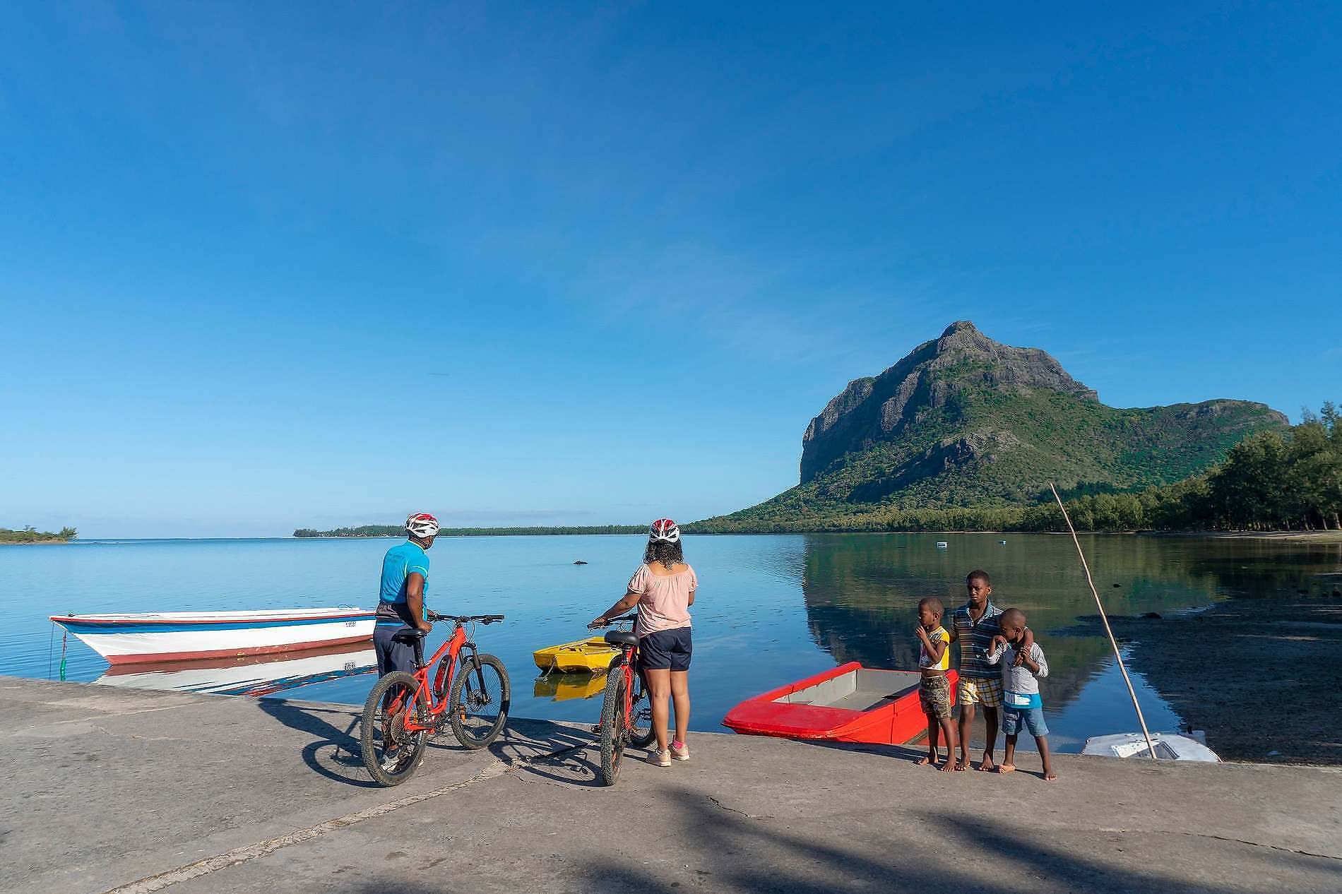 DunienZîl - Electric Bike Tours Mauritius